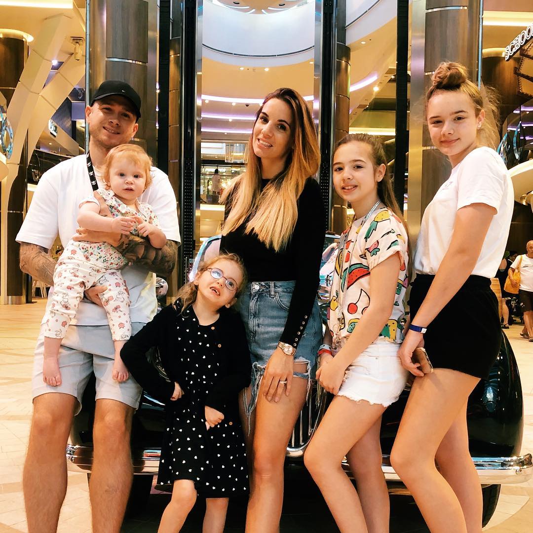 How Much Money Dad V Girls Makes On YouTube Net Worth How Much Money Dad V Girls Makes On YouTube Net Worth